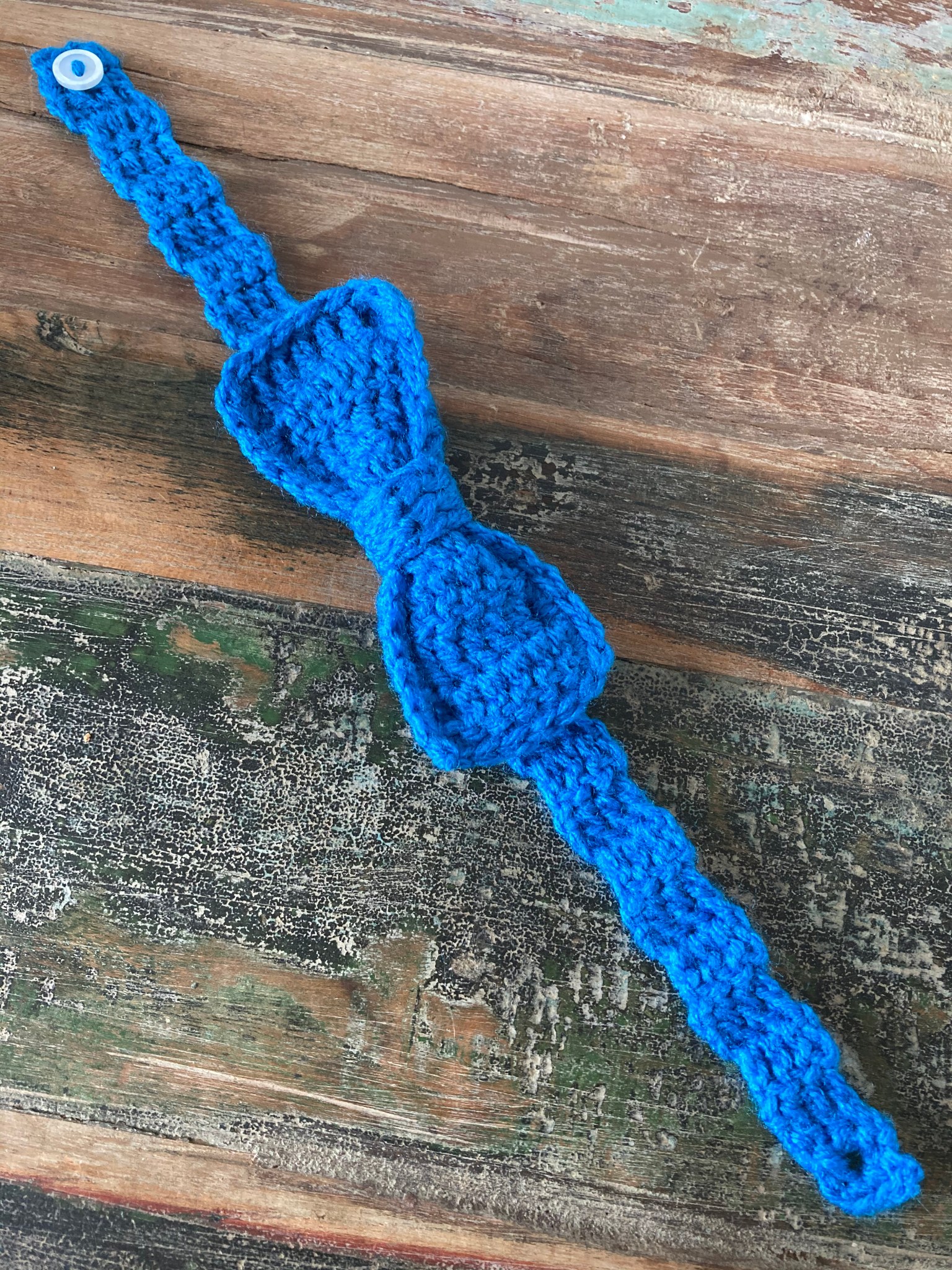 Child’s Bow Tie (Free Crochet Pattern) – Adele Uyan Crochet